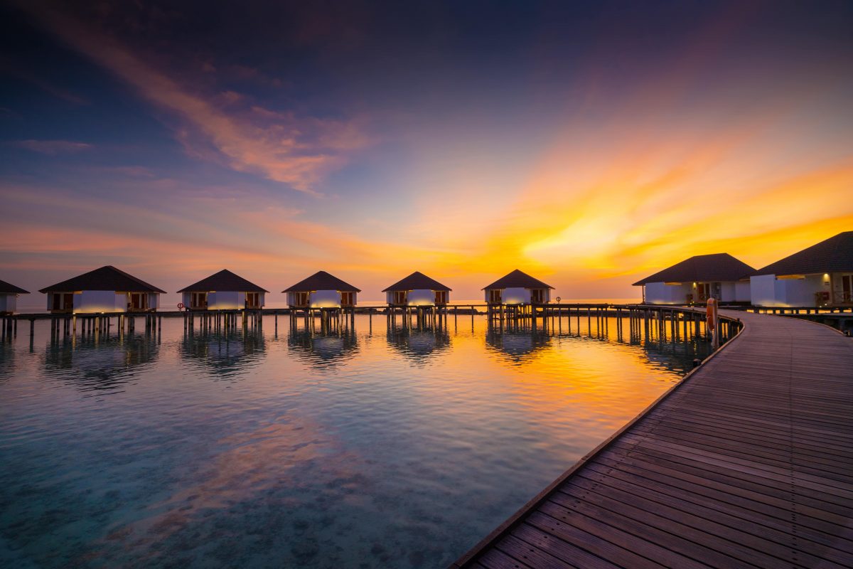 Ellaidhoo Maldives by Cinnamon wins the prestigous HolidayCheck Gold ...